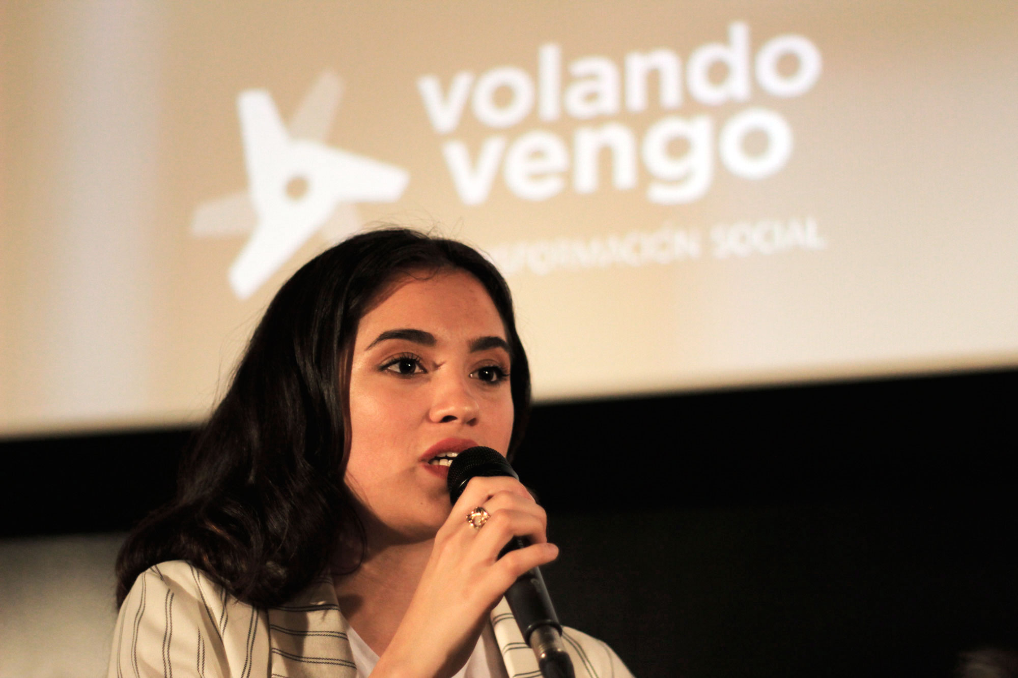 Publicity | Golem & Volando Vengo Transformación Social - Volando Vengo